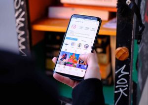 9 Ide Konten Carousel yang Bisa Meningkatkan Brand Awareness